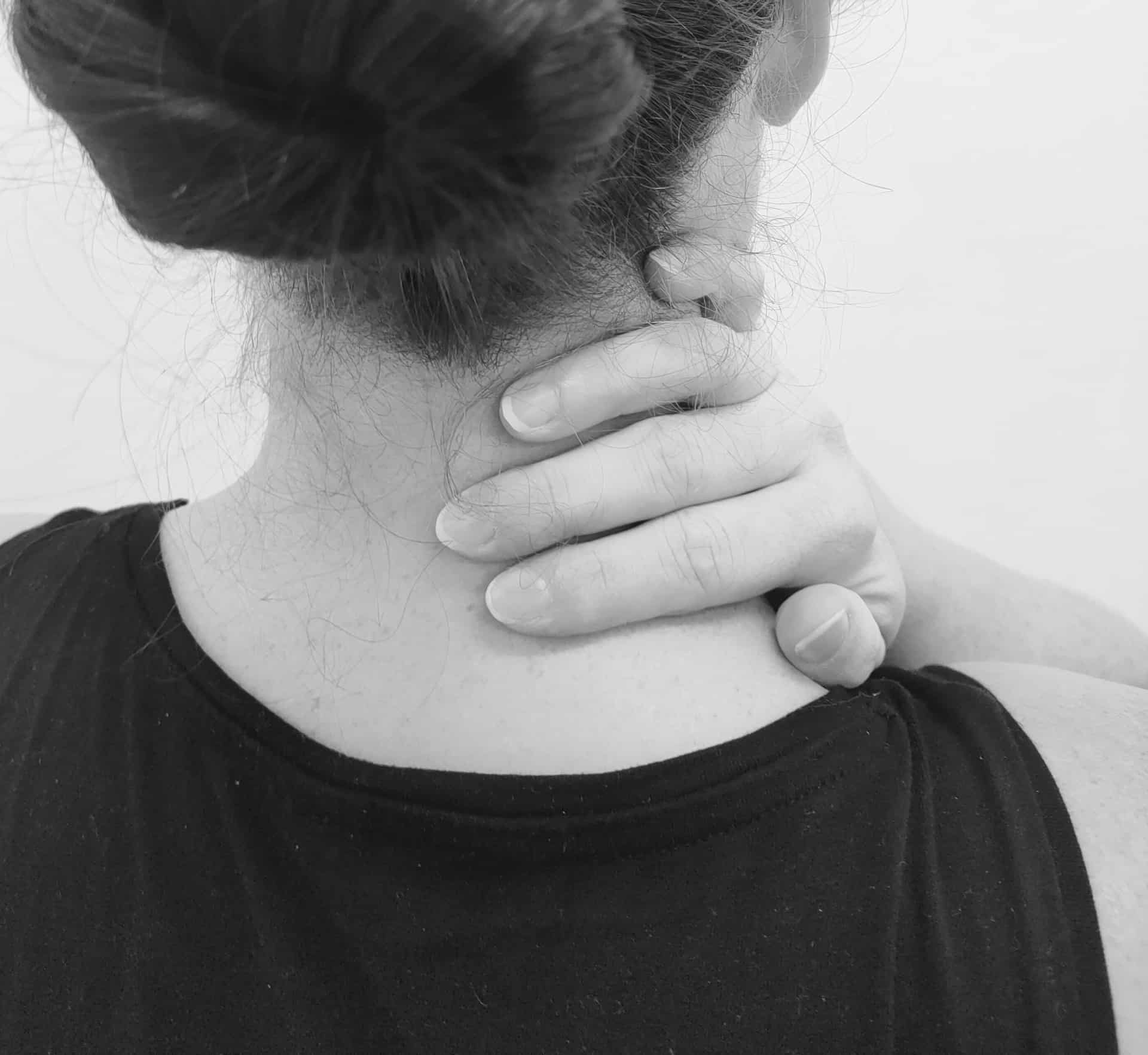 Neck Pain - Wynnum Chiropractic Are you experiencing neck pain?